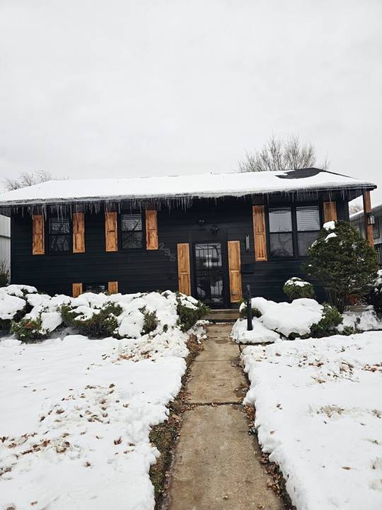 295 Chappel, Calumet City, IL 60409