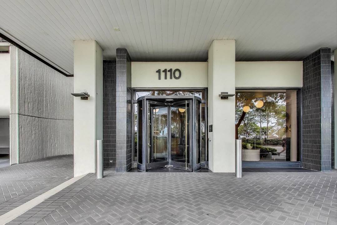 1110 N Lake Shore, Unit 20S, Chicago, IL 60611 - Gold Coast