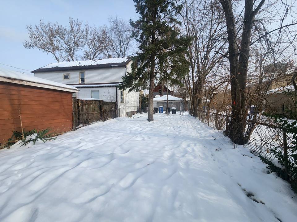 12211 S Wallace, Chicago, IL 60628 - West Pullman