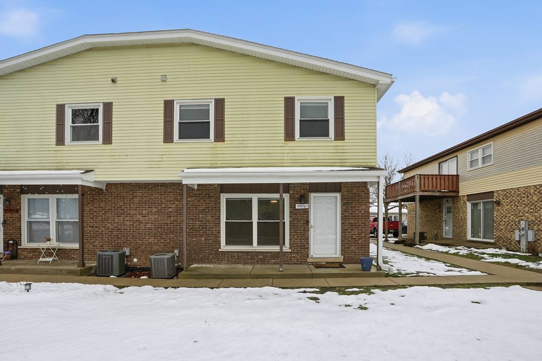 19502 116th, Unit C, Mokena, IL 60448
