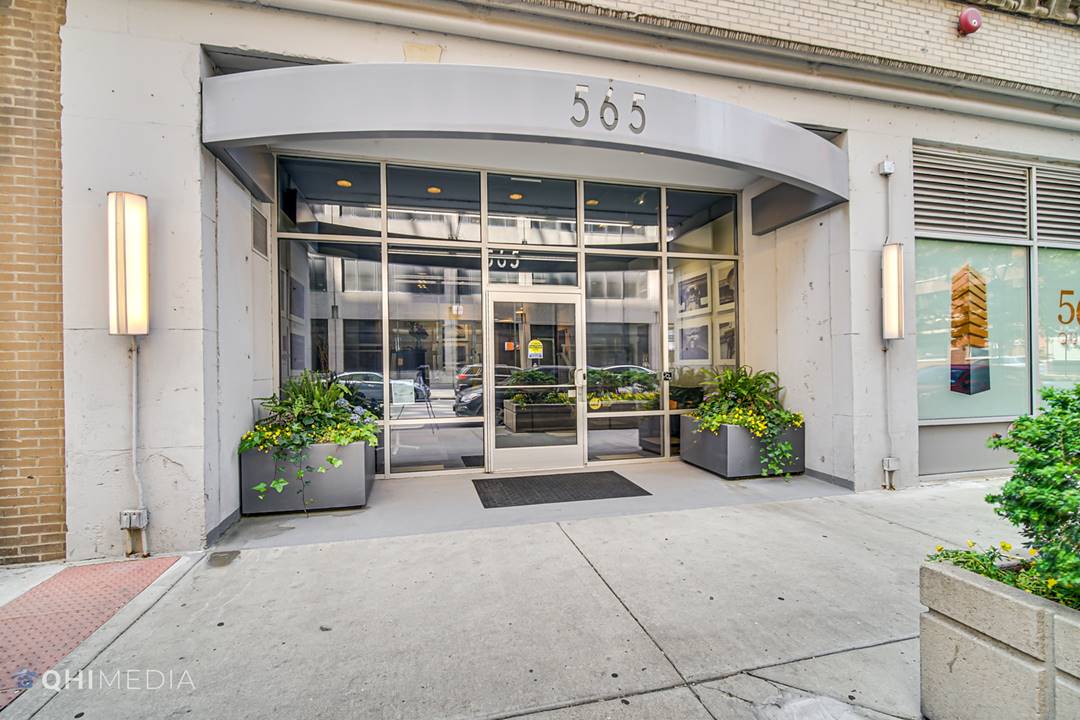 565 W Quincy, Apt 1805, Chicago, IL 60661 - The Loop