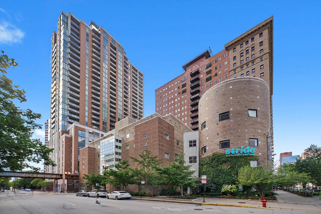 40 E 9th, Apt 707, Chicago, IL 60605 - South Loop