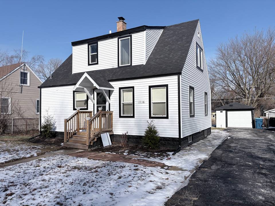 1116 Michigan City, Calumet City, IL 60409