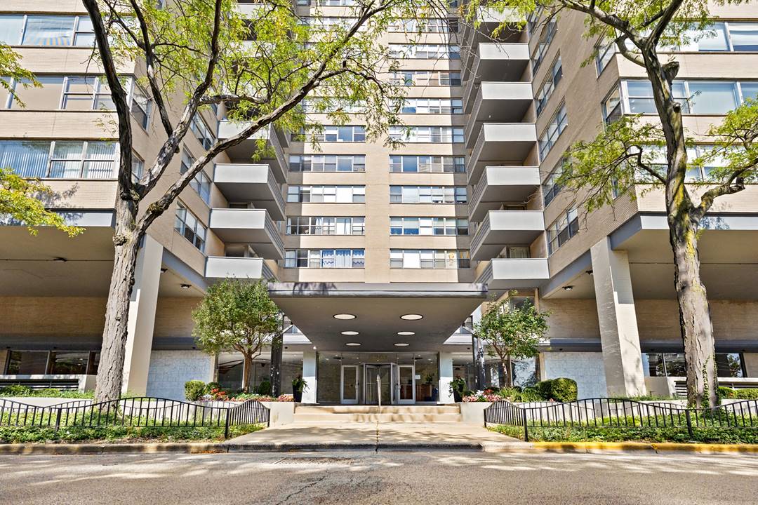 6301 N Sheridan, Unit 3A, Chicago, IL 60660 - Edgewater