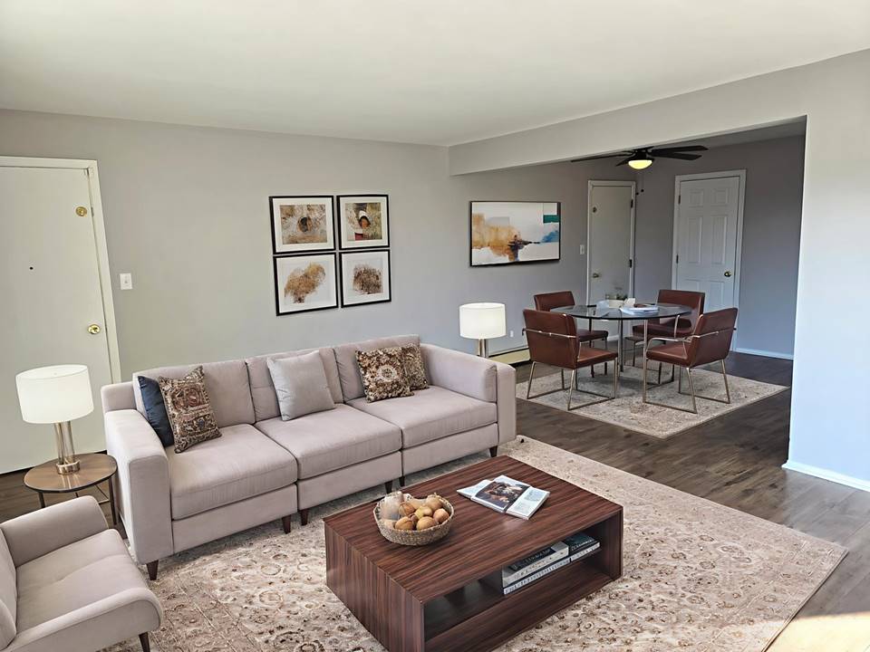 6914 W Crandall, Unit 2M, Worth, IL 60482