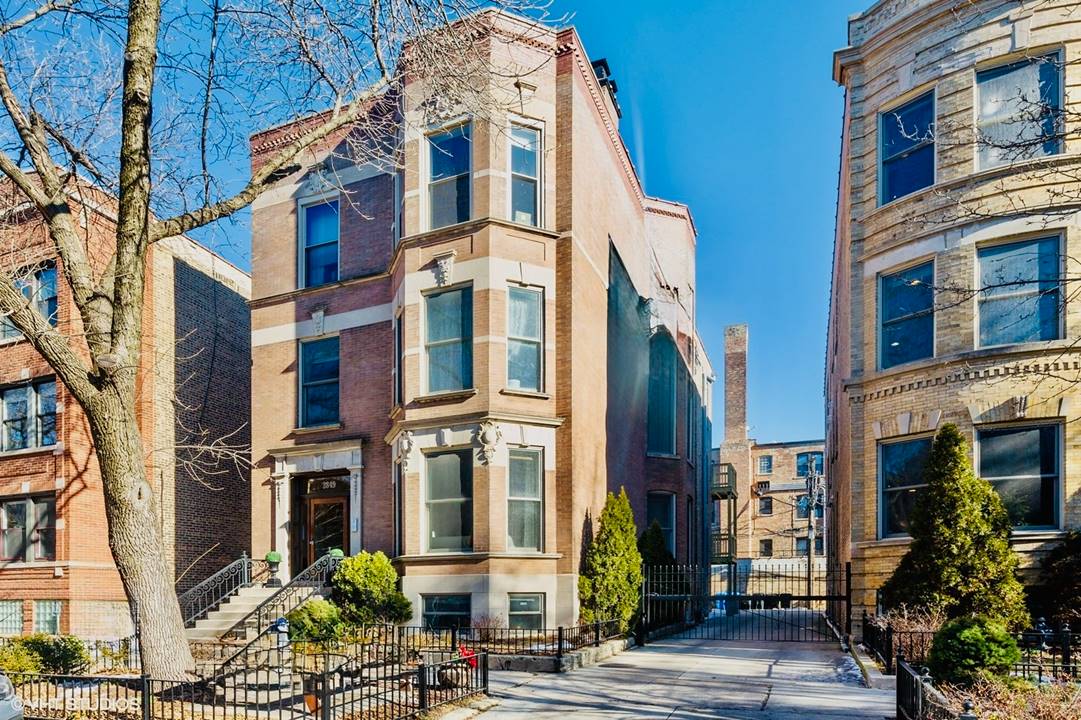 2849 N Burling, Unit 3, Chicago, IL 60657 - Lakeview