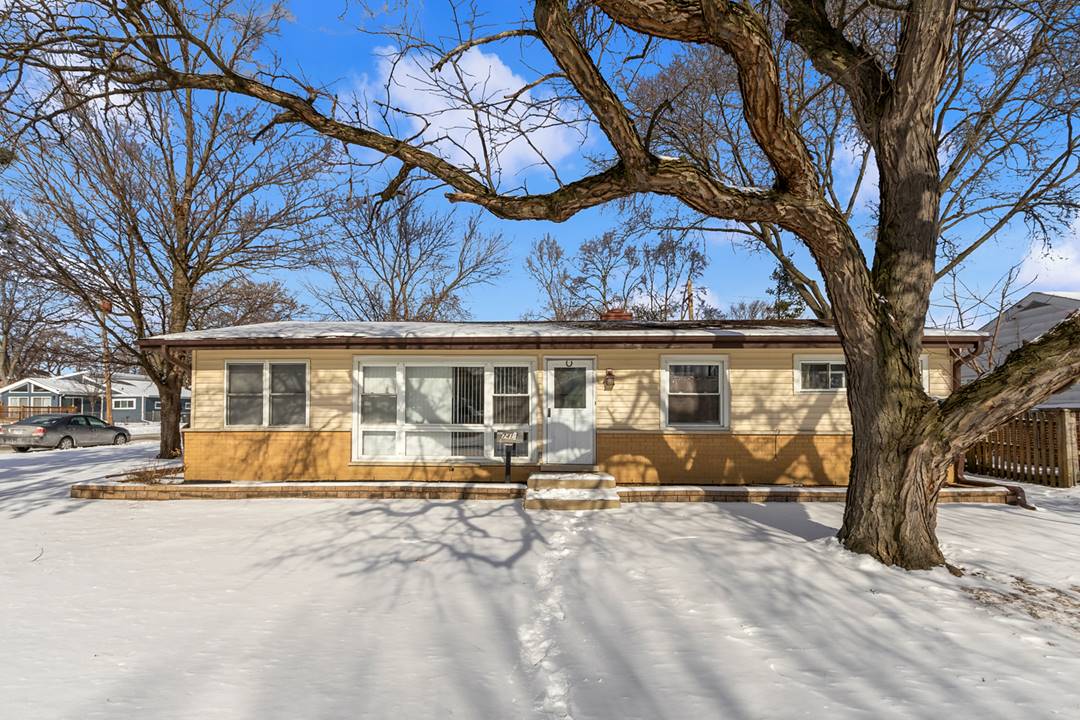 7418 Wilson, Morton Grove, IL 60053