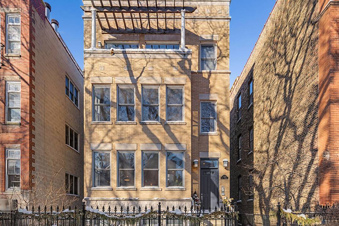 1132 W Wolfram, Unit 2, Chicago, IL 60657 - Lakeview