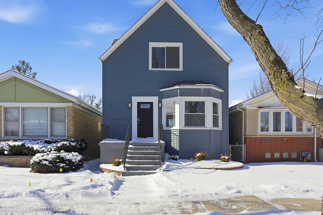 3002 Wesley, Berwyn, IL 60402