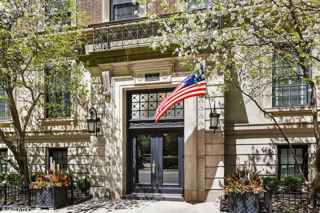 232 E Walton, Unit 4E, Chicago, IL 60611 - Streeterville