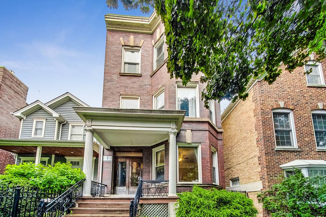 1312 W Nelson, Apt 3, Chicago, IL 60657 - Lakeview