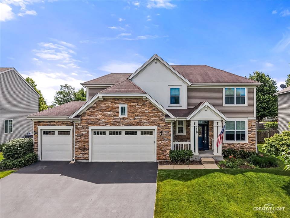 318 Winthrop, Oswego, IL 60543