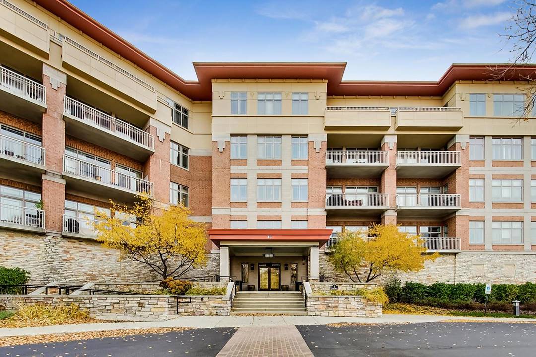 45 Prairie Park, Unit 308, Wheeling, IL 60090