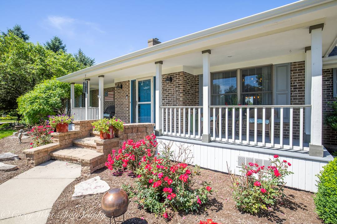 1545 Sunflower, Sycamore, IL 60178