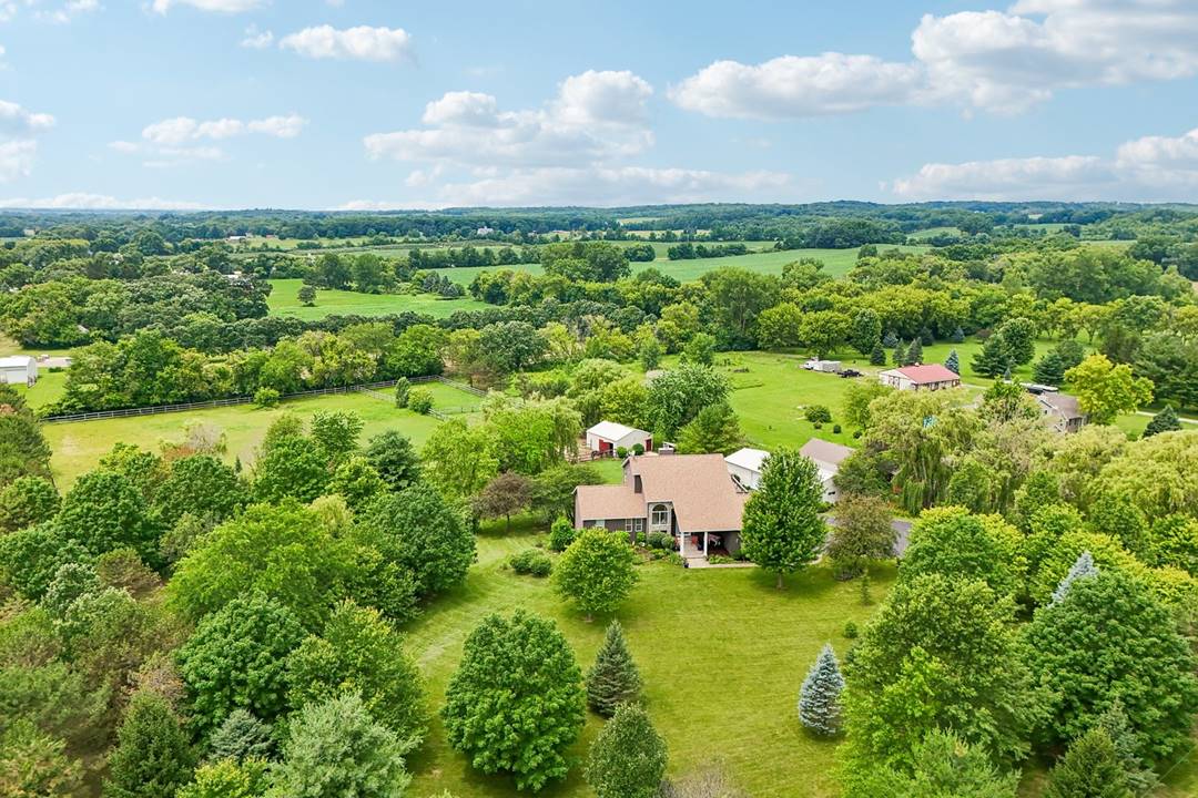 3809 Standish, Marengo, IL 60152